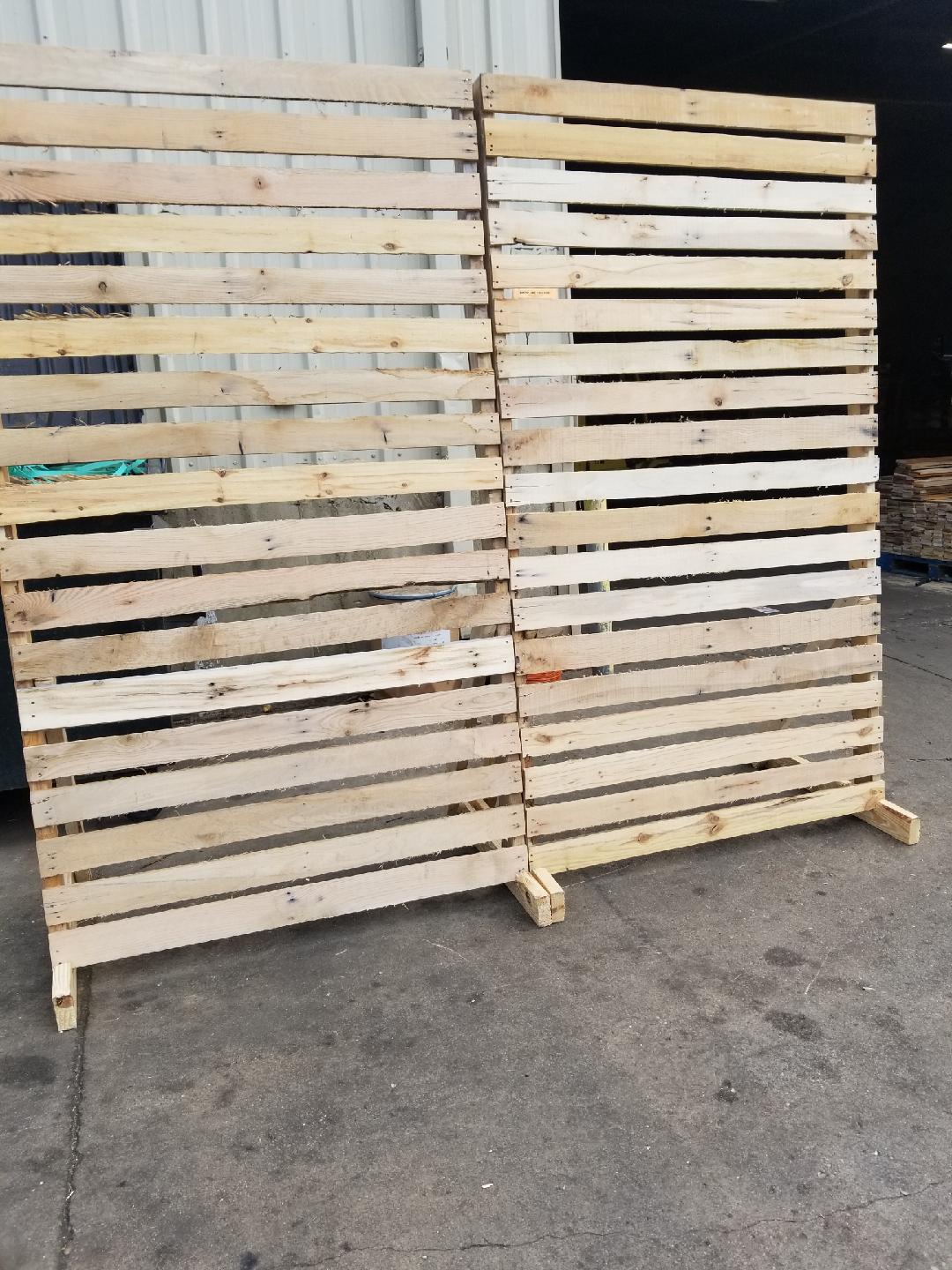 Pallet Solution – Round Lake Pallets Inc